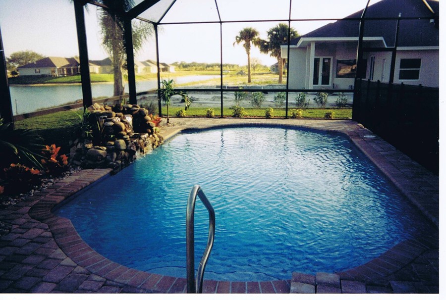 Showcase – Crystal Pools