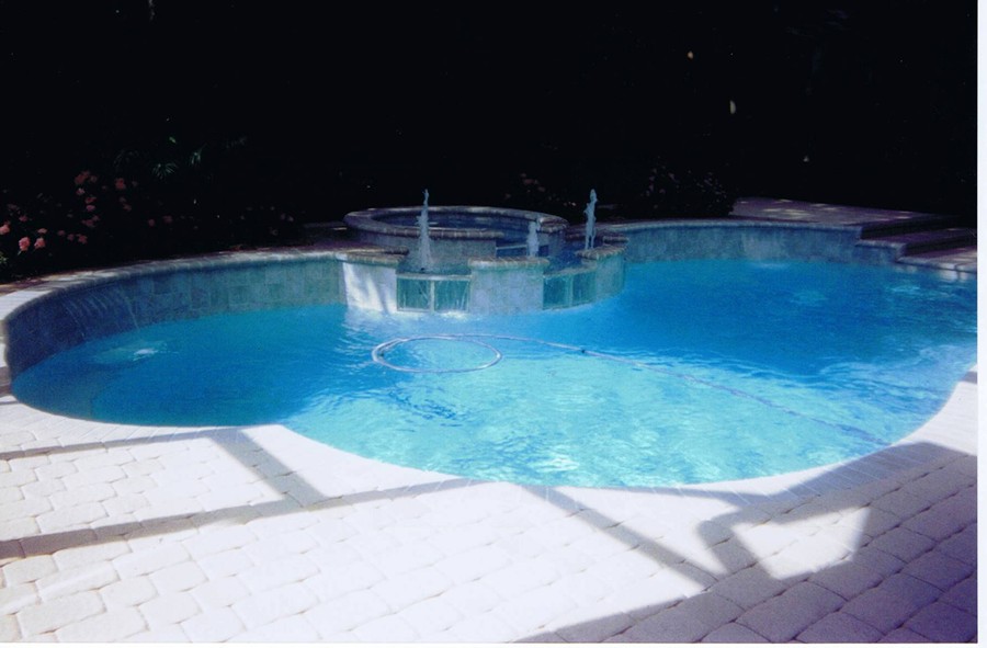 Showcase – Crystal Pools