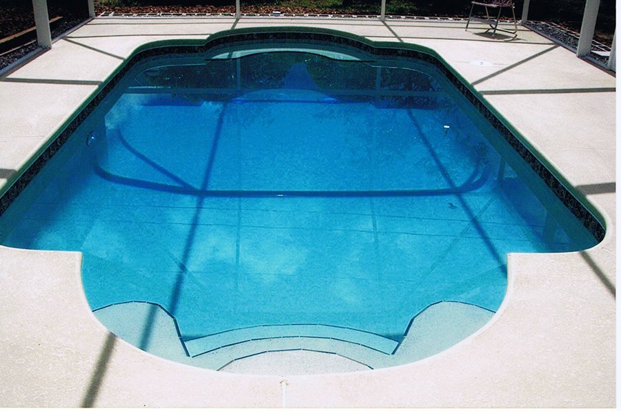 Showcase – Crystal Pools