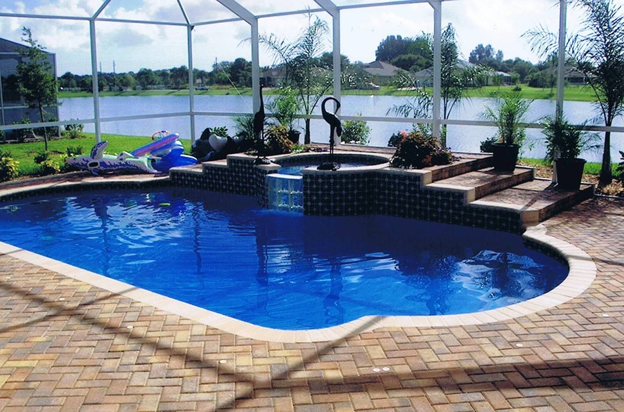 Showcase – Crystal Pools