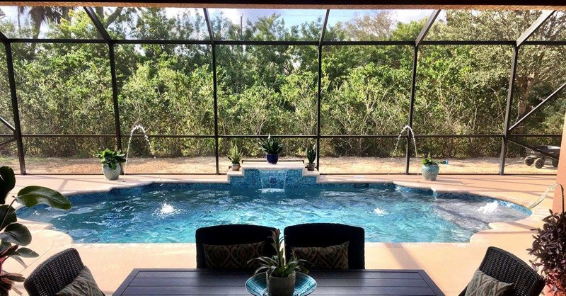 Showcase – Crystal Pools